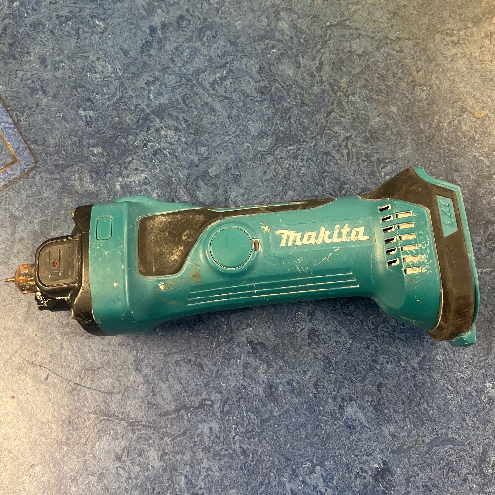 Makita Makita dco180 drywall cutter - Own4Less
